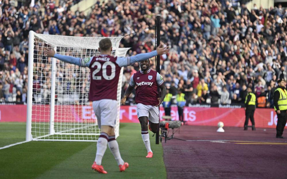 Right Under Our Noses- “The Best Playmaker in The Premier League”