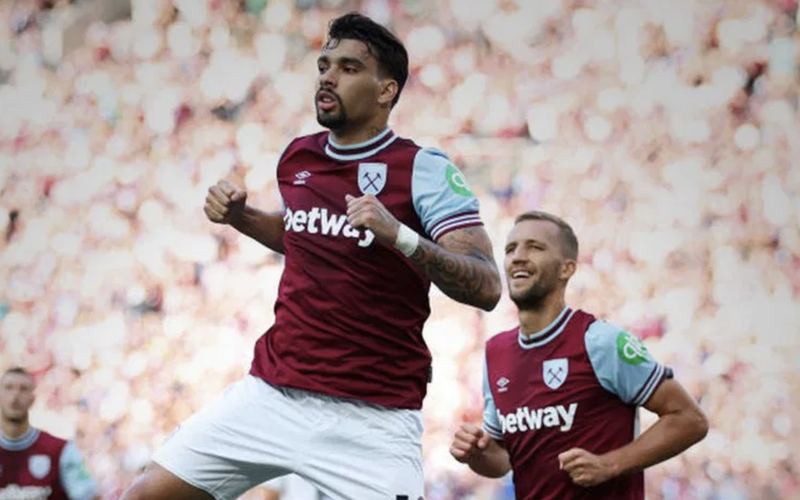 Not Just An Expensive Substitute I Hammers’ Midfield Makeover