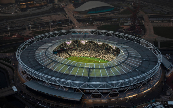 West Ham fans provide massive boost ahead of Manchester clash - West ...