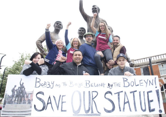 Bobby Moore Statue unlikely to move - West Ham News